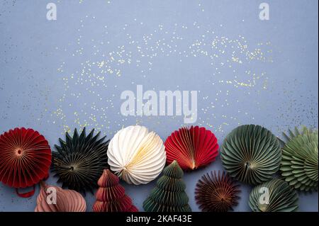 Trendy paper Christmas tree baubles Stock Photo - Alamy