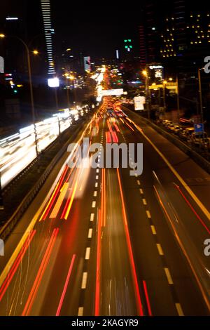 Istanbul Turkey D 100 highway Maltepe Esenkent stop congested evening ...