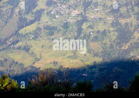 Beautiful village Bhujung and Ghale Gau Stock Photo - Alamy