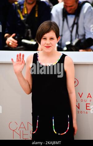 RUBY BARNHILL - CANNES 2016 - PHOTOCALL DU FILM 'THE BFG' Photo by ...