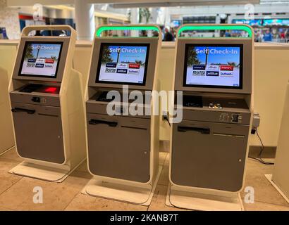 Southwest Airlines check-in kiosks at Milwaukee's General Mitchell ...