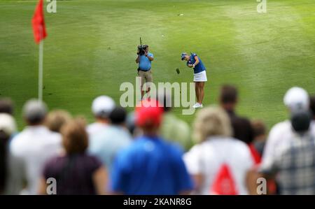 Lexi Thompson hits a shot from the seventh fairway during the final ...