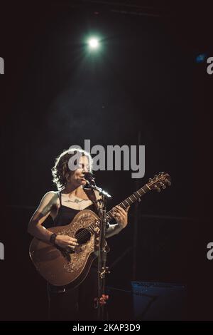 Singer Ani DiFranco performs in Washington, Sunday, April 25, 2004 ...
