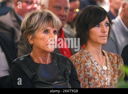 Bavaria, Nördlingen: 03 November 2022, Sepp Maier, former goalkeeper (l ...