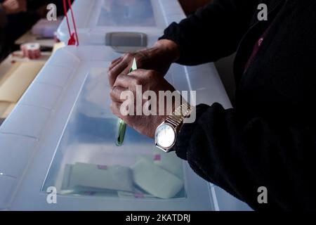 Presidential candidates Jose Antonio Kast of the Republican Party and ...