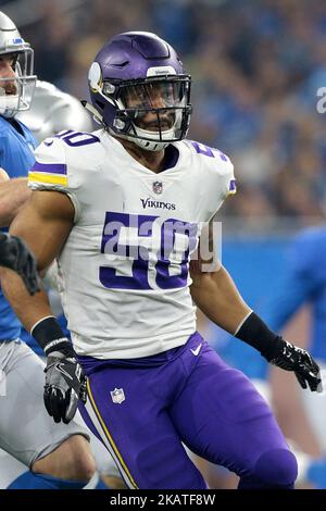 Minnesota Vikings linebacker Eric Wilson (55) watches before an NFL ...