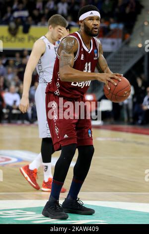 Devin Booker (FC Bayern Basketball, #31) mit Ball, GER, FC Bayern ...
