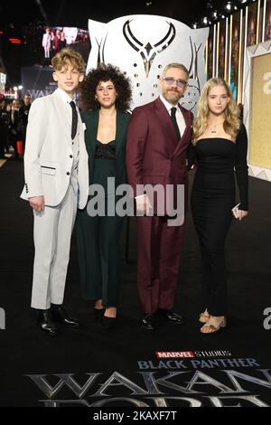 Joe Freeman, Rachel Mariam, Martin Freeman and Grace Freeman pose for ...