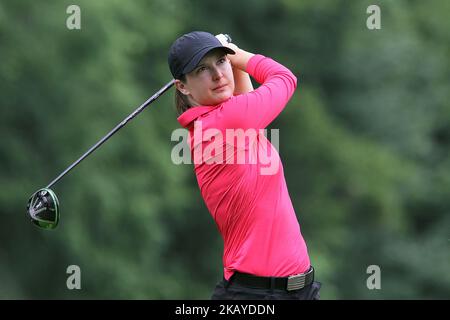 Lindy Duncan hits from the third tee during the final round of the ...