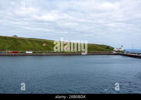 Holburn Head Lighthouse, Scrabster, Thurso Bay, Caithness, Scotland, UK ...