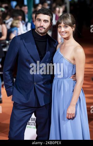 Michelle Jenner (r) and Alex Garcia during the filming of the TVE ...
