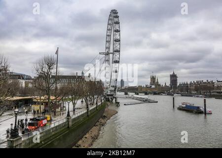 London City skyline year 2000,City of London England Stock Photo - Alamy
