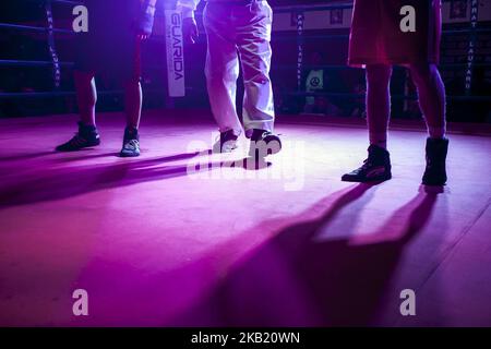 Amateur boxers from different Chilean clubs fought at the Prat-Lautaro ...