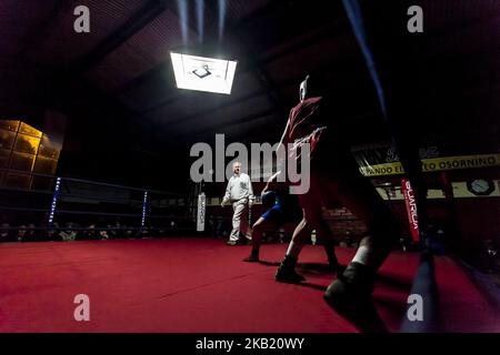 Amateur boxers from different Chilean clubs fought at the Prat-Lautaro ...