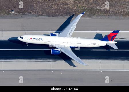 Delta Airlines Airbus A330-900neo aircraft landing at LAX Airport ...