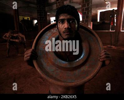 Pehlwan(Wrestler) pose for a picture at a taleem(Akhada/Wrestling ...