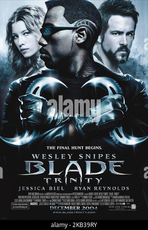 BLADE: TRINITY, JESSICA BIEL, WESLEY SNIPES, RYAN REYNOLDS, 2004 Stock Photo - Alamy
