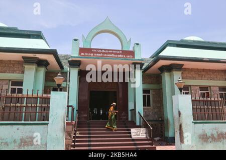 Kamarajar Mandapam (Kamarajar Memorial) in Kanyakumari, Tamil Nadu ...