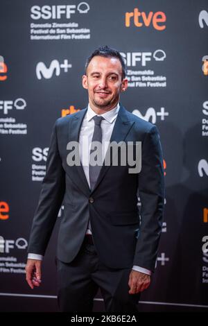 Alejandro Amenábar attends the premiere of the film El Cautivo directed ...