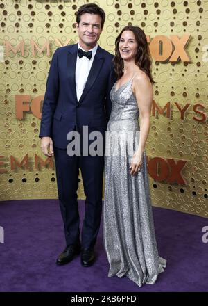 Jason Bateman and Amanda Anka Celebrities arrive for a screening of ...