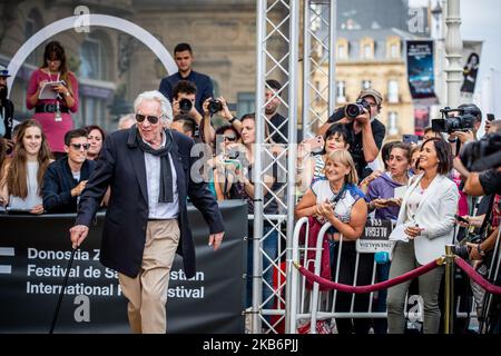 Donald Sutherland arrives at María Cristina Hotel in San Sebastian ...