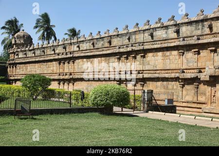 Brihadisvara temple, Chola dynasty temple completed in 1010 in the ...