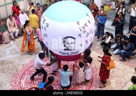 Fanush Festival , Paper made hot air balloon, Was once the integral ...