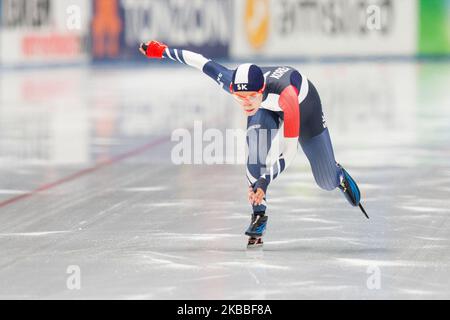 Hyun-Yung Kim (KOR) on the 1000m women during ISU World Cup ...