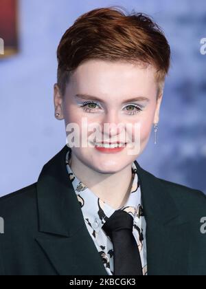 Morgan Turner at the Premiere Of Columbia Pictures' 'Jumanji: Welcome ...