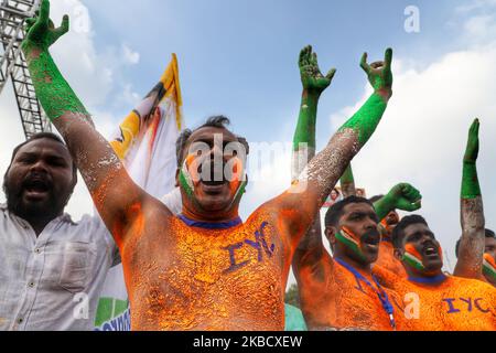 Congress party supporters shout slogans against federal government ...