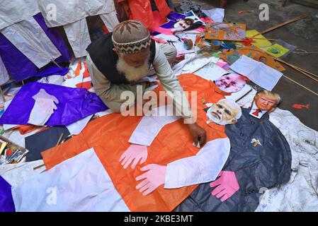 Jaipur : Kitemaker Abdul Gaffur Ansari makes human size kites of ...