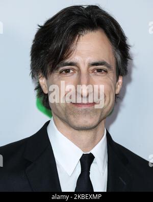 Noah Baumbach arrives at the 31st Annual Producers Guild Awards at the ...