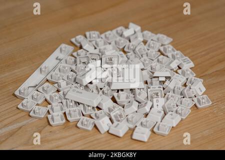 pile of scattered white keyboard keys on white background Stock Photo ...