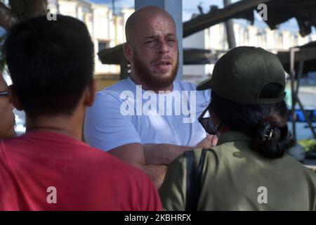 Wildlife lover from France, Farid Makki (right) or better known as Le ...