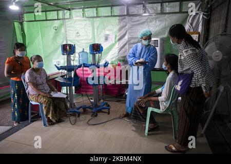 Myanmar, Yangon, Yangon hospital Stock Photo - Alamy