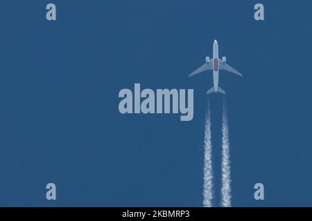 Emirates Sky Cargo Boeing 777F (Boeing 777-200LRF) cargo plane on ...