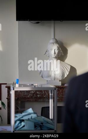 Presidential election 2022, first round vote. PRESIDENT EMMANUEL MACRON ...