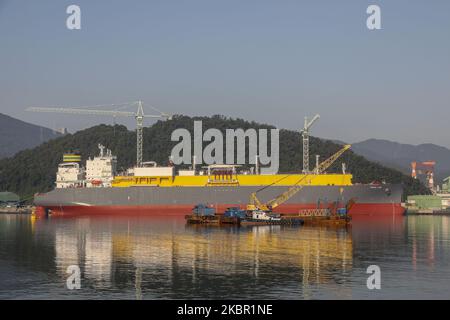 A View Scene of LNG Carrier wait for deliver vessel at SHI (Samsung ...