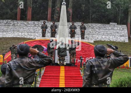 Indian army pays rich tributes to the Martyrs of Haji Pir Pass on the ...