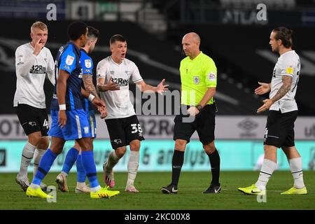 Referee Jarred Gillett gestures during the Tottenham Hotspur v Chelsea ...