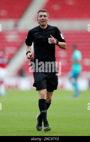 Referee Matt Donohue during the Sky Bet Championship match between ...