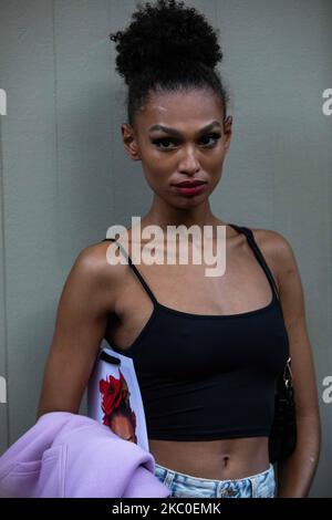 A model is seen at Dolce e Gabbana fashion show during the Milano ...
