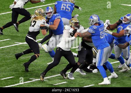 Detroit Lions middle linebacker Alex Anzalone (34) in action during the ...