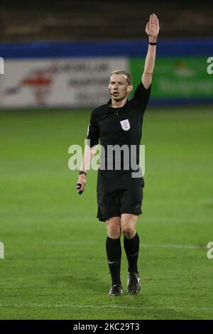 Match referee Peter Wright Stock Photo - Alamy