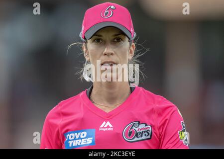 Erin Burns of the Sixers in action during the WBBL match between the ...
