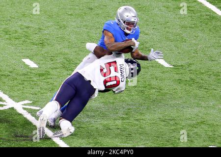 Detroit Lions wide receiver Tyrell Williams (6) runs with the ball ...