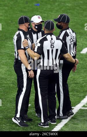 NFL field judge Eugene Hall officiates an NFL football game between the ...