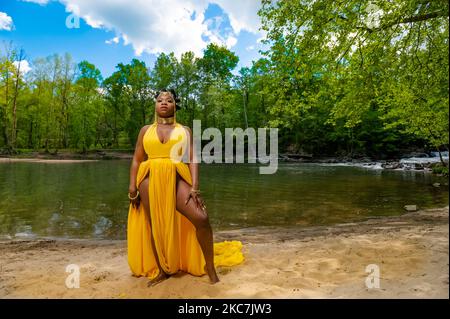 Osun Priestess, Osun Goddess Stock Photo - Alamy