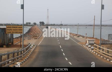 Road leading to the Sangupiddy Bridge in Jaffna, Sri Lanka. Sangupiddy ...