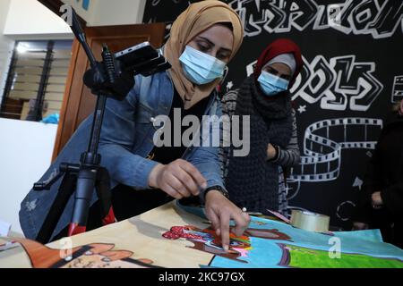Palestinian women with a hearing impairment receive cartoons training ...